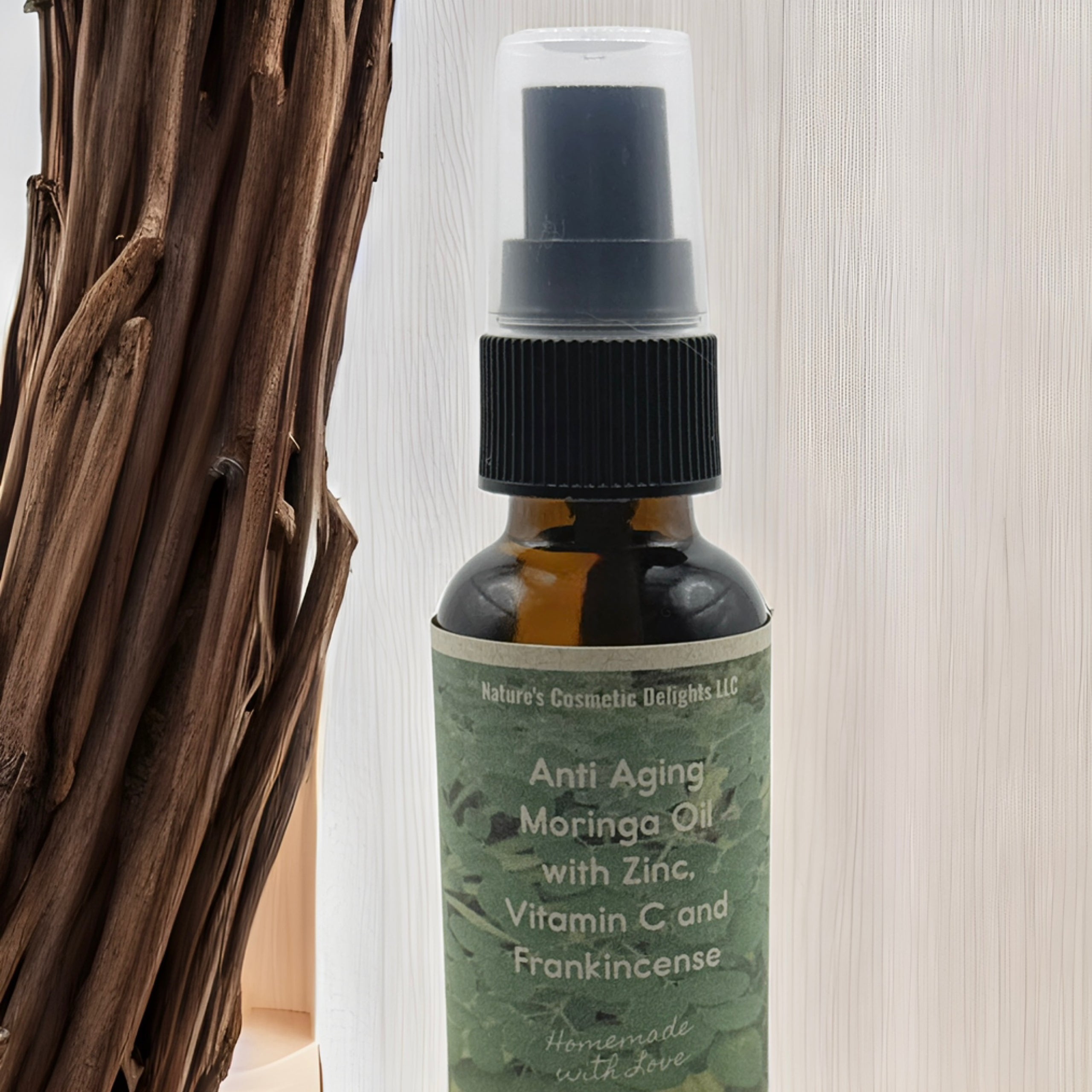 Anti Aging Moringa Oil with Zinc, Vitamin C and Frankincense | Nature's ...